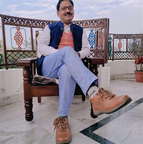 Dr Kumar Vishwas Added A New Photo Dr Kumar Vishwas