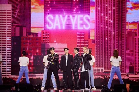 비투비 네 명이 꽉 채운 팬 콘서트 성료 삶의 가장 큰 이유멜로디