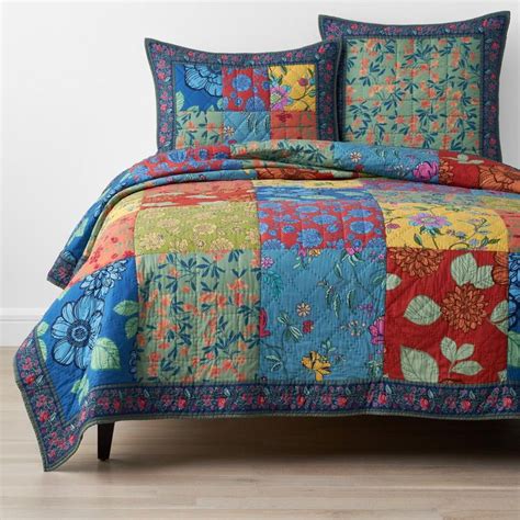 The Company Store Mariposa Handcrafted Multicolored Twin Cotton Quilt