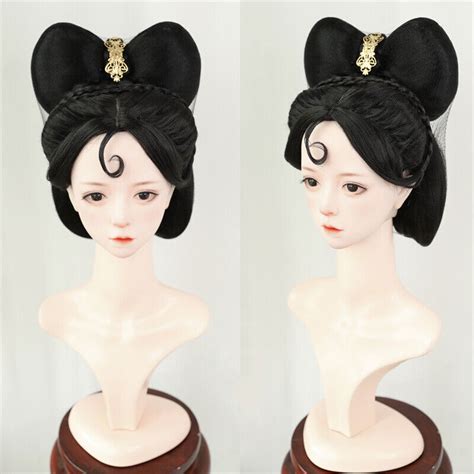 Traditional Chinese Hair Bun