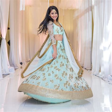 Manpreet Toor On Instagram “twirling At The Sab Wedding Show 🌹 Lengha