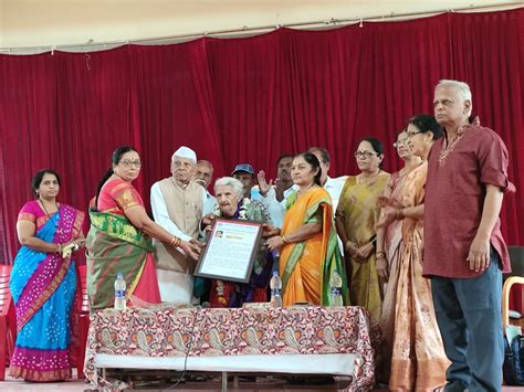 ಗಮಕ ವಿದುಷಿ ಶಾಂತಾ ಕೌತಾಳ ಇವರಿಗೆ ಸನ್ಮಾನ ಸಮಾರಂಭ Roovari