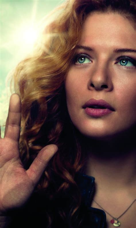 Rachelle Lefevre As Julia Shumway Under The Dome Cbs 2013