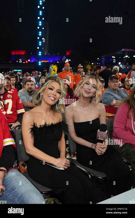 From Left Nfl Network Host Colleen Wolfe And Actor And Comedian Heidi Gardner At The 2023 Nfl