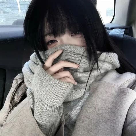 Carmila The Popular Girl