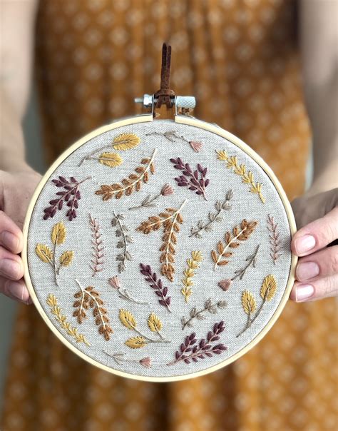 Botanical Embroidery Hoop Art Embroidery Flowers Pattern Flower