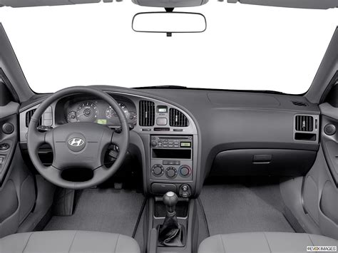 2006 Hyundai Elantra Interior