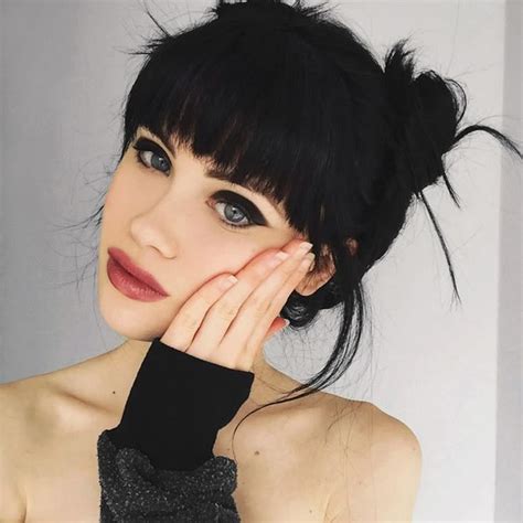 Pin By Viktoria Reisenzahn On Frisuren Space Buns Hair Black Hair