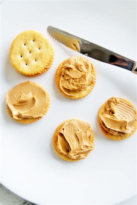 Chocolate Peanut Butter Cracker Stacks The Tasty Bite