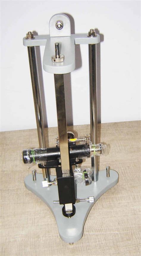 Cathetometer At Best Price In India