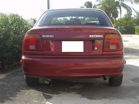 Suzuki Esteem 1998