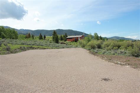 Grasshopper Valley Lots For Sale Located Near Polaris Montana