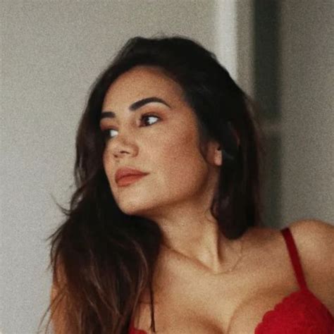 Mia Rose Vai Parar às Urgências Após Sentir Dor E Dificuldade Em