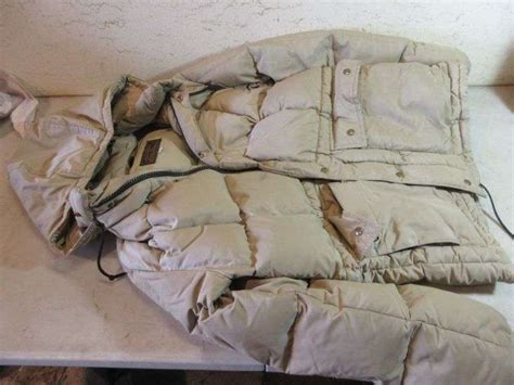 Eddie Bauer Down Jacket With Hood Prime Time Auctions Inc