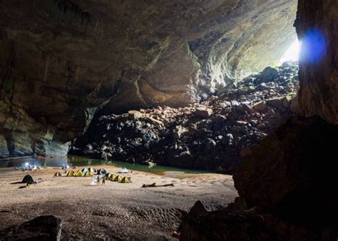 Son Doong Cave Vietnam Worlds Largest Cave That Has Forest And A