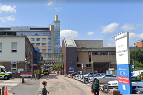 South London Hospital Wrongly Turns Away Under 30s For Booster Jabs In