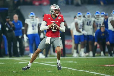 Ex Unlv Qb Jayden Maiava Flips Transfer Commitment From Georgia To Usc