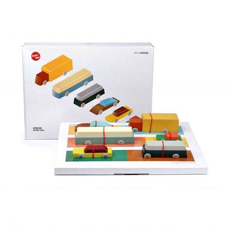 Serie Van 6 Houten Speelgoedautos Ontworpen Door Floris Hovers De