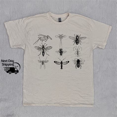 Retro Flies 90s Shirt Vintage Nature Lovers Tshirt Vintage Washed