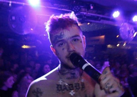 Review Everybodys Everything Profiles Rapper Lil Peep Los Angeles