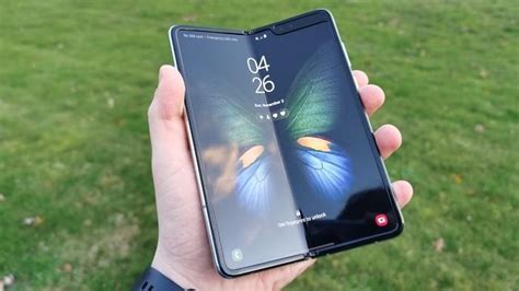 Cek Harga Dan Spesifikasi Galaxy Fold HP Termahal Samsung Di Indonesia Yang Bisa Dilipat Blog