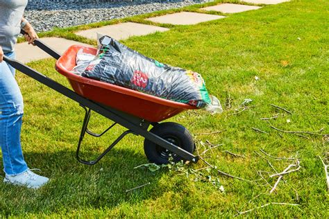 The 8 Best Wheelbarrows Tested By Bhg