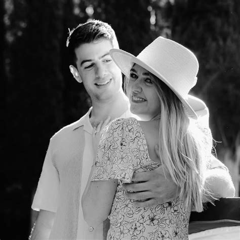 Marissa Goldman Marissa Jordyn • Threads Say More