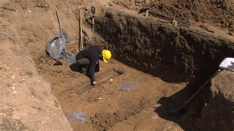 Borut Križ Z Novo Knjigo O Izkopavanjih Vaš Kanal