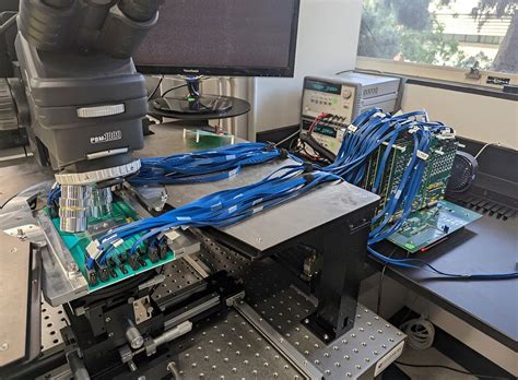 Scientists Create New Analog Chip For Ultra Precise Energy Efficient