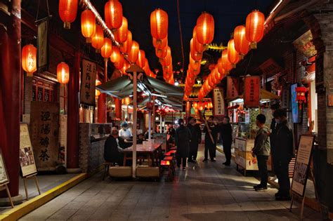 西安永兴坊夜景 西安永兴坊景观 大山谷图库