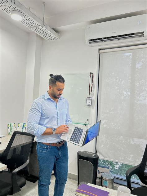 Mohammad Zeeshan Qureshi On Linkedin Insurance Uae Marketrove Costefficiency Talentsolutions