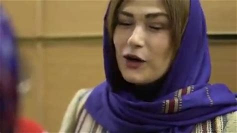 دوستی عجیب لادن مستوفی با حیوانات وحشی نماشا