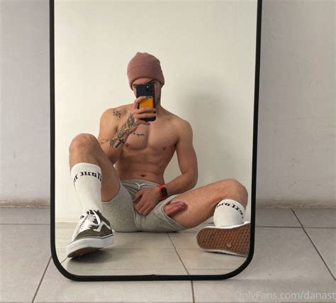 Daniel Astudillo Photo 57