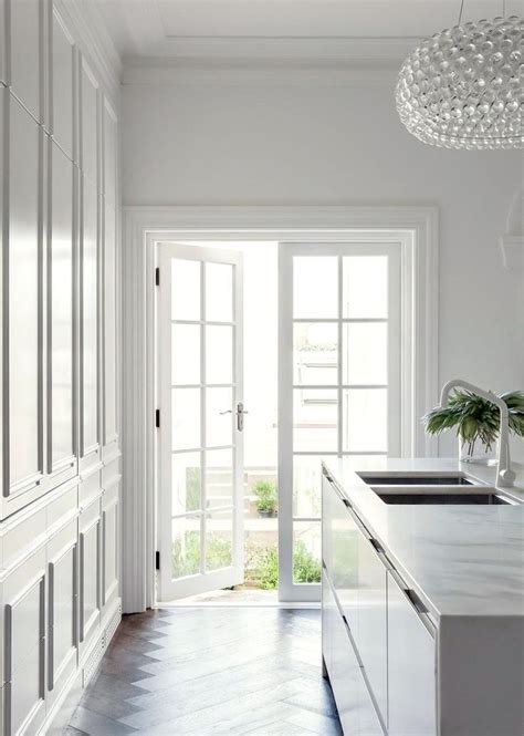 16 Tiny Kitchens That Prove Bigger Isn T Always Better Contemporary