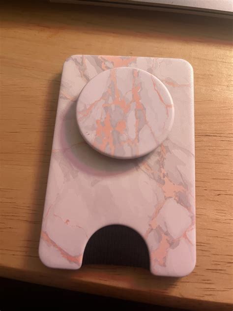 Has Anyone Tried The Popsocket Magsafe Wallet Rmagsafe