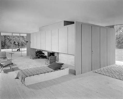 La Casa Farnsworth Icono De La Arquitectura De Mies Van Der Rohe