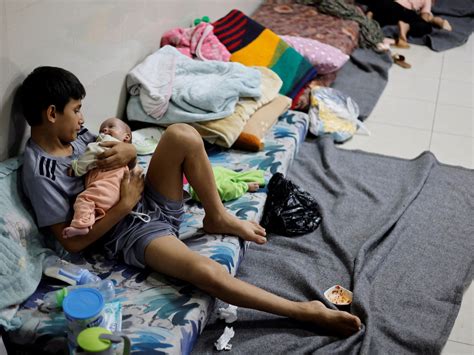 ‘we Have Nothing Families Seek Safety From Bombs Inside Gaza