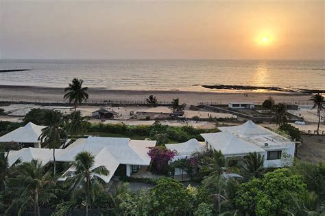 Kunal Maniar Creates A Cool Microclimate For This Lavish Private Villa