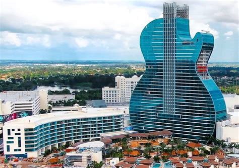 Seminole Hard Rocks Guitar Hotel In Hollywood Florida Open For Tourists