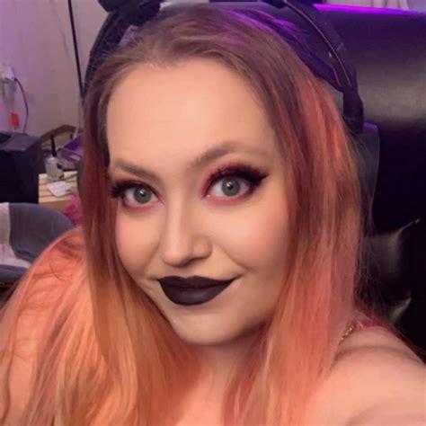 Plus Size Models Bio Youtube