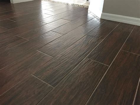 Kitchen Floor Tile That Looks Like Wood Flooring Tips