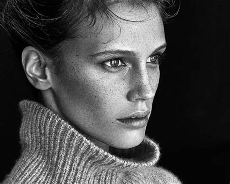 Marine Vacth Daily