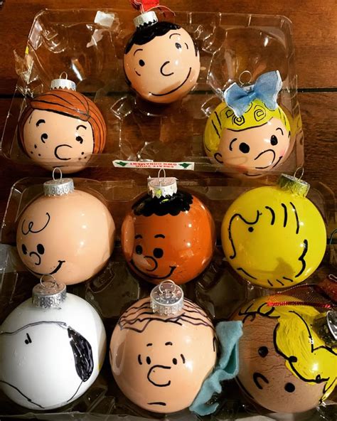 Charlie Brown Christmas Theme Ornaments Charlie Brown Christmas Tree