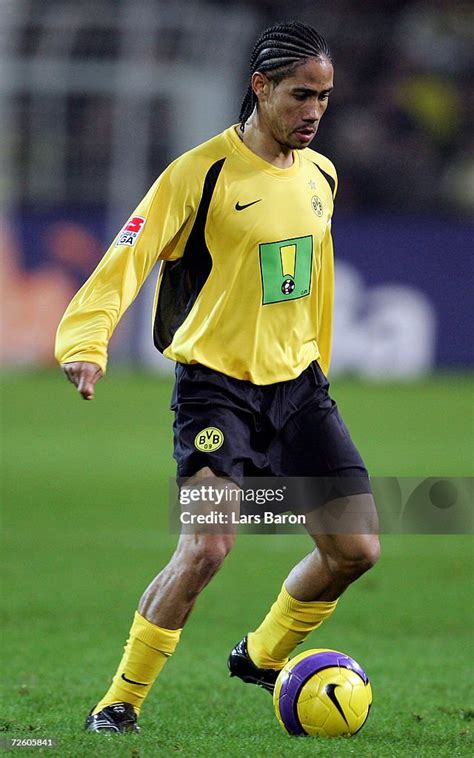 Steven Pienaar Of Dortmund Runs With The Ball During The Bundesliga