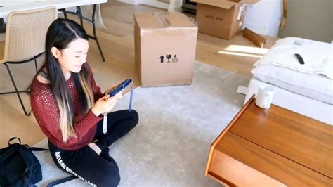 Assuming Position R Potastic Jeannie