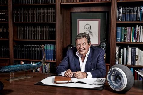 Forbes Afrique I Milliardaires I Johann Rupert I 14 De Milliard De Usd
