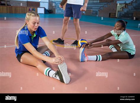 Volley Girl Stretching