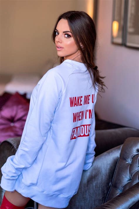 Lepotica Koja Odiše Kreativnošću Sofija Šašić Je Zvezda Novog