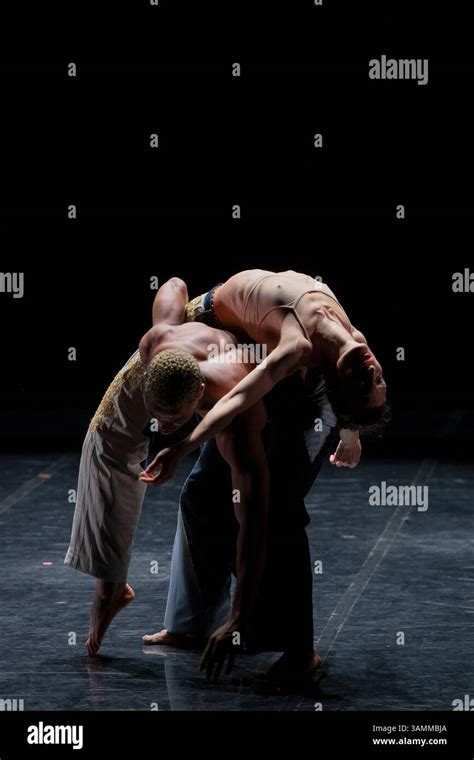 Licht Creation 2025 Choreography Angelin Preljocaj Original Music Laurent Garnier Lighting Eric