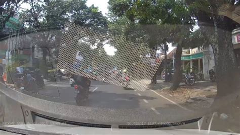 Terakhir Post Dibully Karena Pake Caption Sarkas Yang Ini Dikasih Lengkap Nih Kronologinya 😂